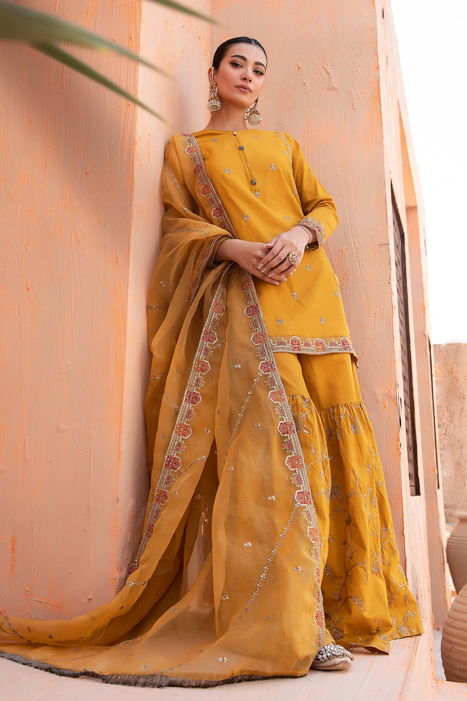 3 Piece Embroidered Dobby Suit – Maria.B. Designs (AE)