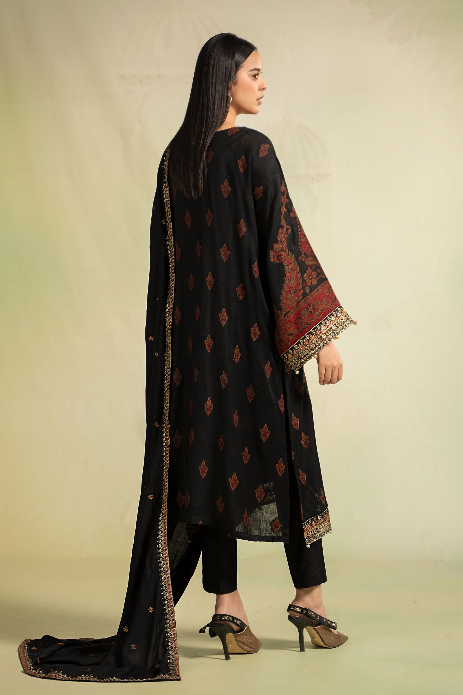 3 Piece Embroidered Woven Khadi Suit – Maria.B. Designs (AE)