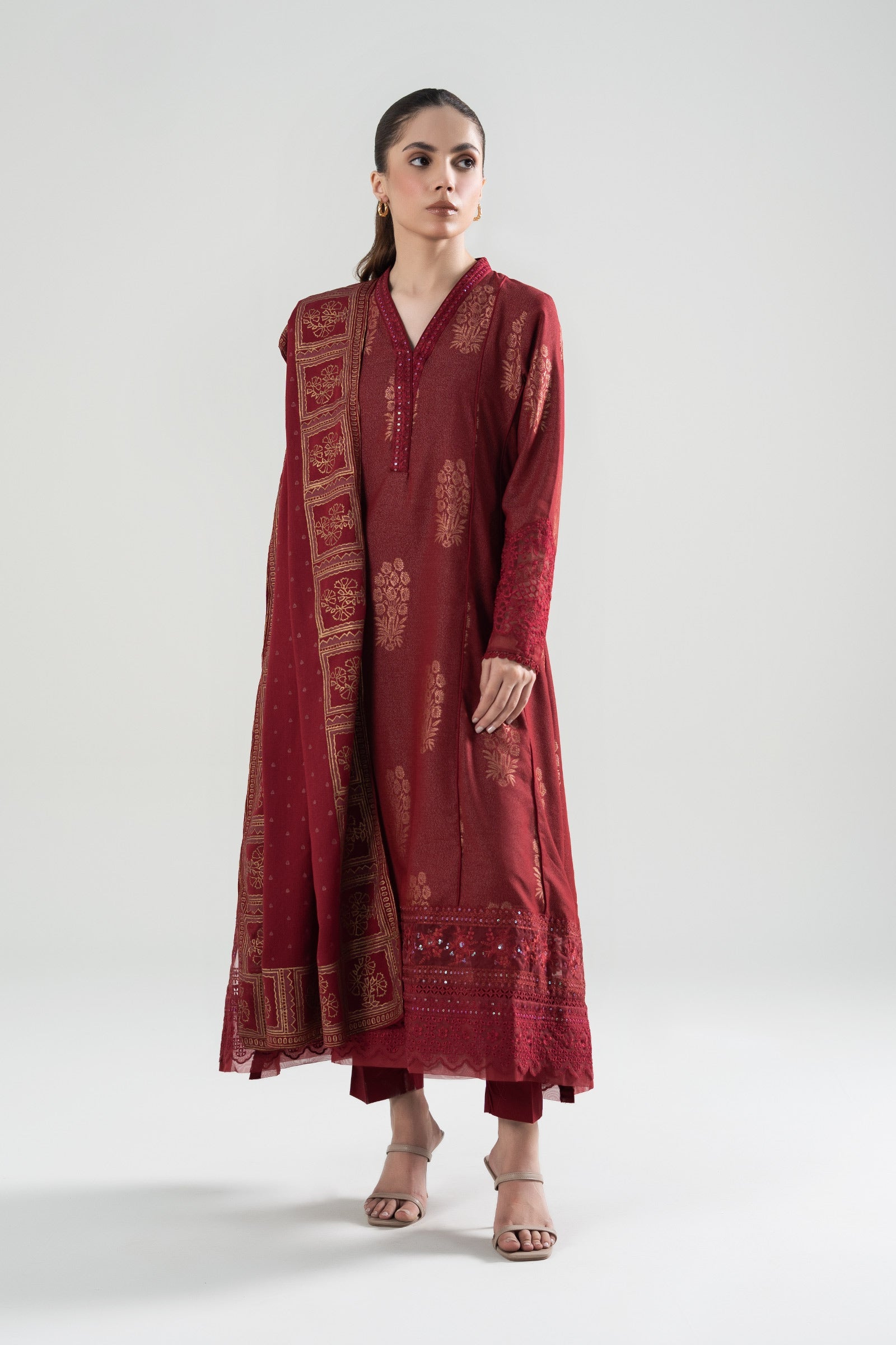 3 Pc Embroidered Jacquard Suit – Maria.B. Designs (AE)
