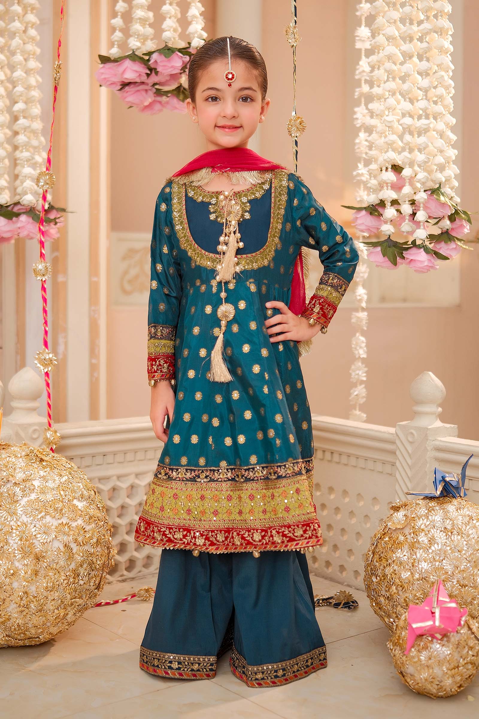 3 Piece Embroidered Jamawar Suit – Maria.B. Designs (AE)