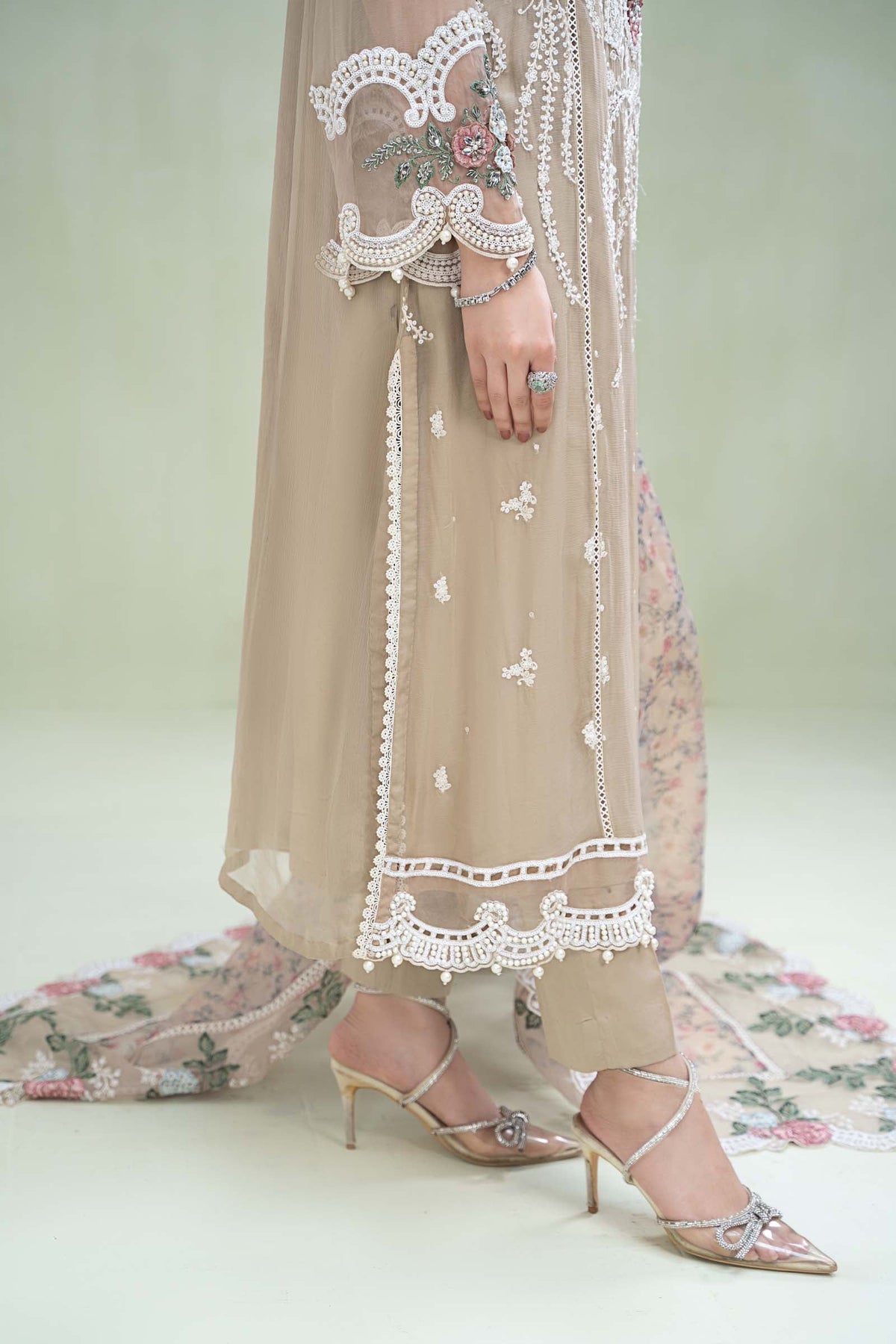 Suit Coffee MCS-23-101 – Maria.B. Designs (AE)