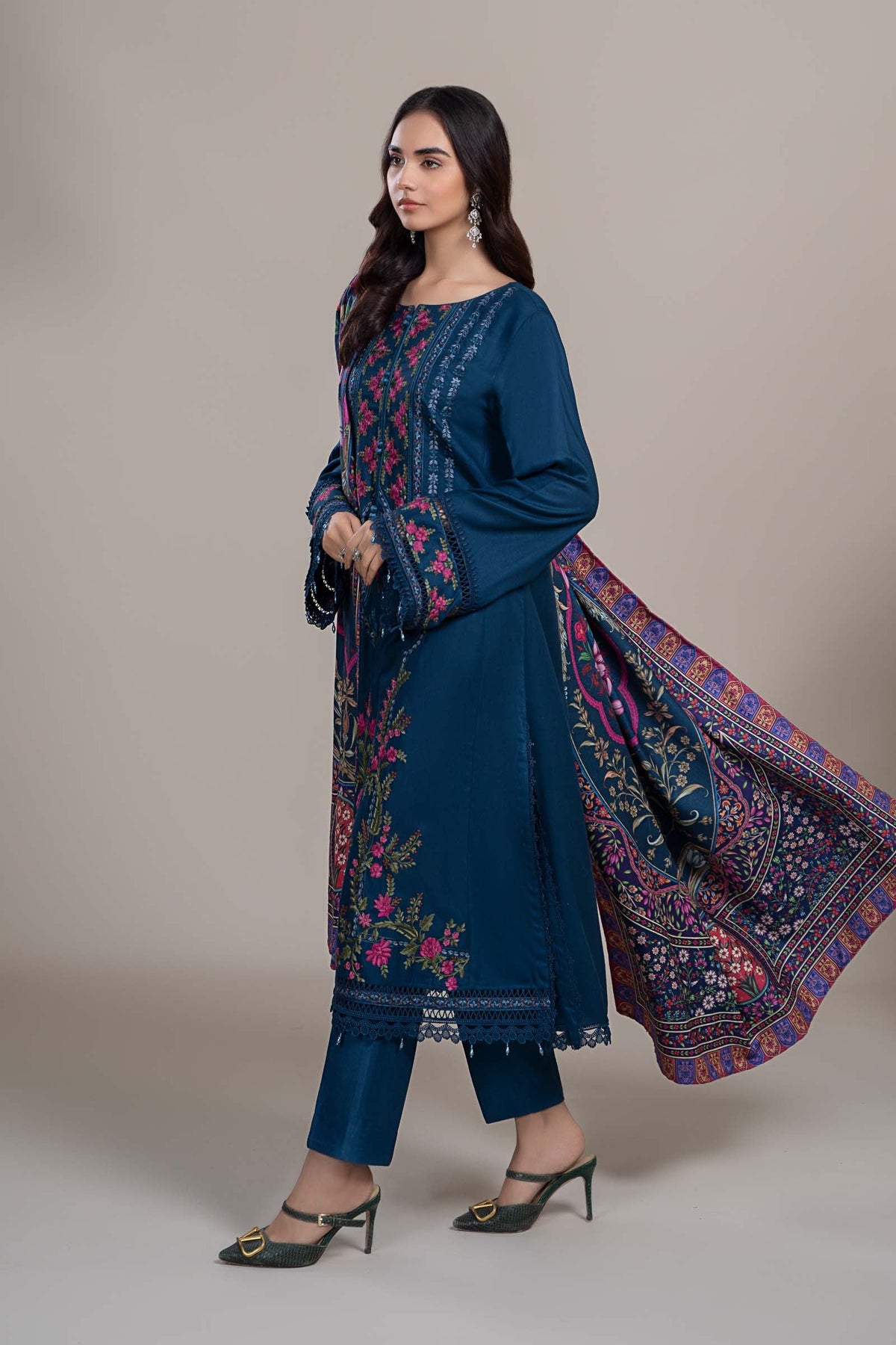 Suit MPS-2004-B – Maria.B. Designs (AE)